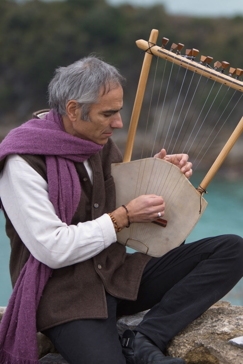 Thanasis Kleopas, Instructor at lyreacademy.com | LyreAcademy - Ancient Music Online Courses